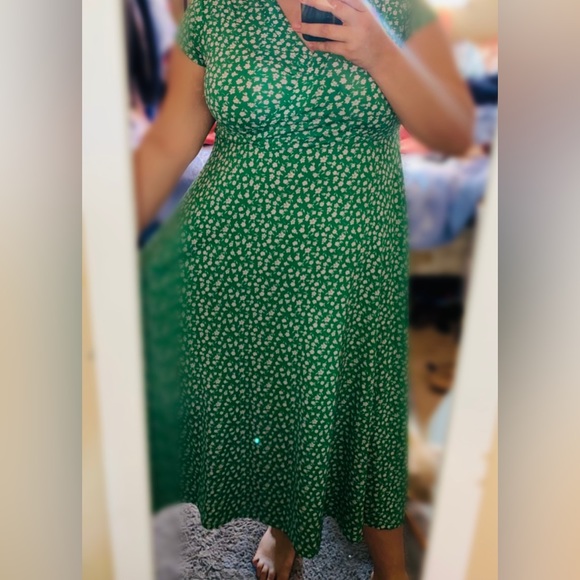 Dresses | Green Floral Dress Spring Xl | Poshmark